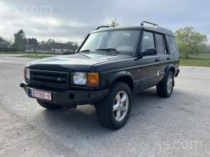 Melns Land Rover Discovery 2000 Liepāja, ar dzinēja tilpumu 2.50 L un nobraukumu 315 tūkst. km par 3600 €, foto  vietnē AUTOMOTO.COM.LV