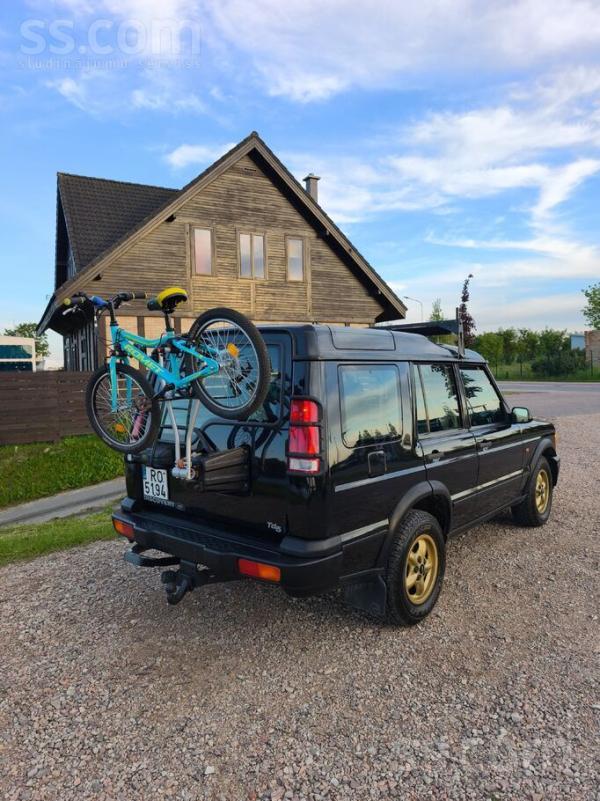 Melns Land Rover Discovery 2002 Jelgava, ar dzinēja tilpumu 2.50 L un nobraukumu 289 tūkst. km par 7874 €, foto 5 vietnē AUTOMOTO.COM.LV