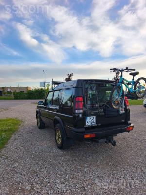 Melns Land Rover Discovery 2002 Jelgava, ar dzinēja tilpumu 2.50 L un nobraukumu 289 tūkst. km par 7874 €, foto 7 vietnē AUTOMOTO.COM.LV