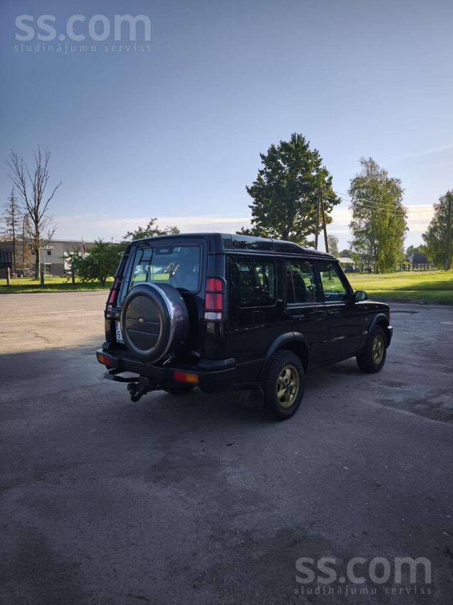 Melns Land Rover Discovery 2002 Jelgava, ar dzinēja tilpumu 2.50 L un nobraukumu 290 tūkst. km par 6500 €, foto 6 vietnē AUTOMOTO.COM.LV