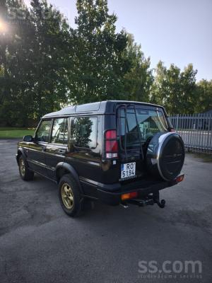 Melns Land Rover Discovery 2002 Jelgava, ar dzinēja tilpumu 2.50 L un nobraukumu 290 tūkst. km par 6500 €, foto 8 vietnē AUTOMOTO.COM.LV