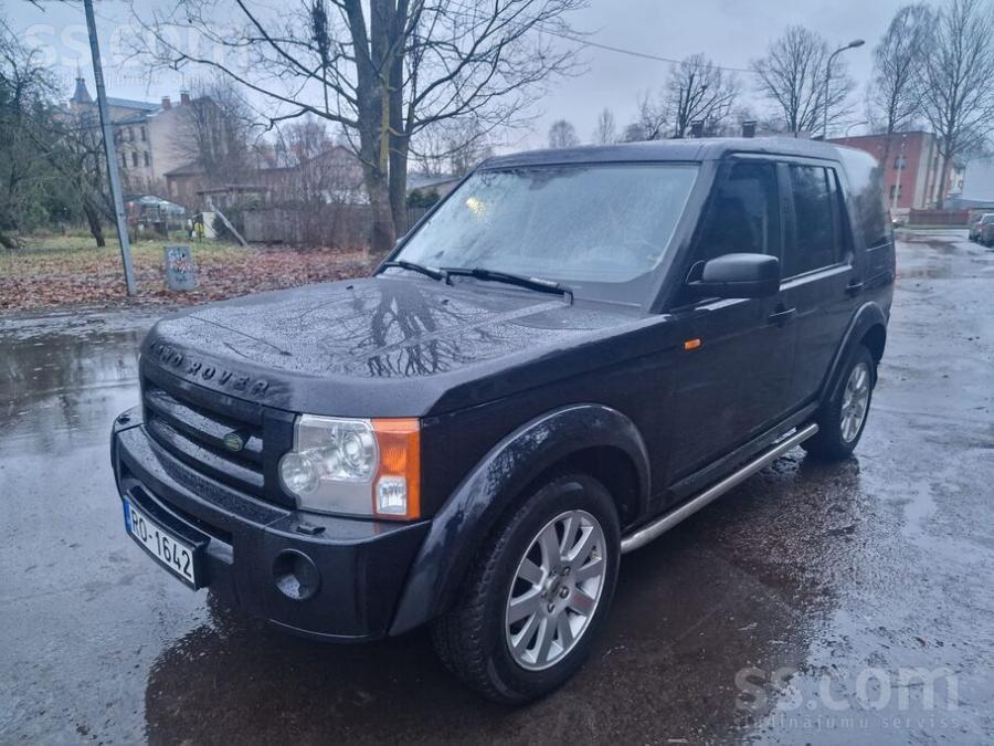Melns Land Rover Discovery 2005 Rīga, ar dzinēja tilpumu 2.70 L un nobraukumu 299 tūkst. km par 4800 €, foto 1 vietnē AUTOMOTO.COM.LV