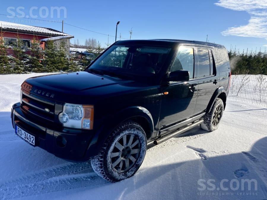 Black Land Rover Discovery 2005 in Talsi, with an engine capacity of 2.70 L and mileage of 387 thousand km for 4500 €, photo 5 on AUTOMOTO.COM.LV