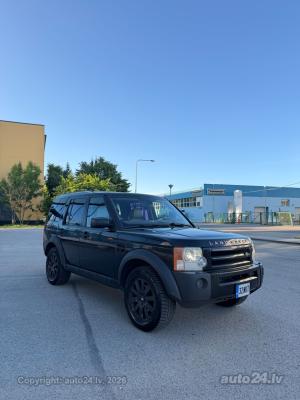 Melns Land Rover Discovery 2005 Tallina, ar dzinēja tilpumu 2.70 L un nobraukumu 298 tūkst. km par 3999 €, foto 4 vietnē AUTOMOTO.COM.LV