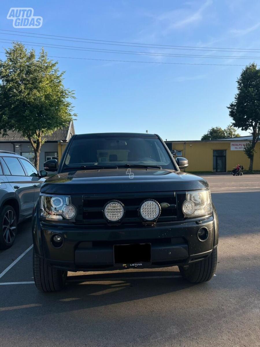 Black Land Rover Discovery 2006 in Gargzdai, with an engine capacity of 2.70 L and mileage of 365 thousand km for 5555 €, photo 1 on AUTOMOTO.COM.LV
