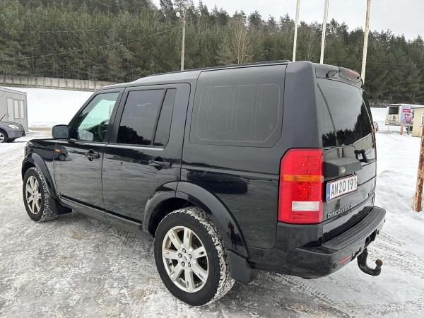 Black Land Rover Discovery 2007 in Vilnius, with an engine capacity of 2.72 L and mileage of 303 thousand km for 3400 €, photo 3 on AUTOMOTO.COM.LV
