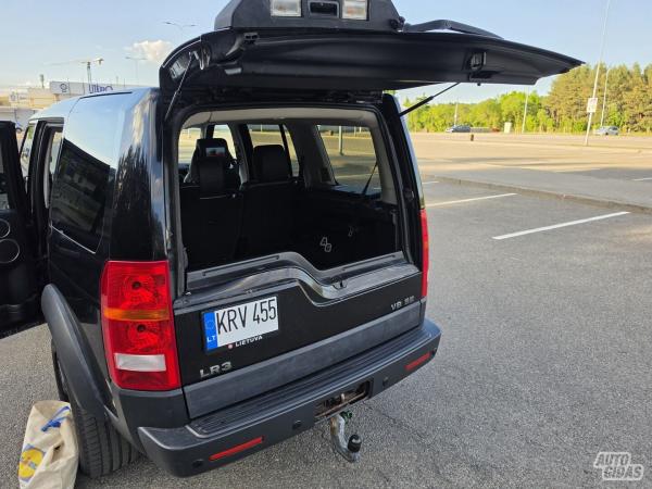 Black Land Rover Discovery 2007 in Vilnius, with an engine capacity of 4.40 L and mileage of 290 thousand km for 5800 €, photo 10 on AUTOMOTO.COM.LV