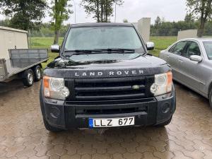 Melns Land Rover Discovery 2008 Viļņa, ar dzinēja tilpumu 2.72 L un nobraukumu 471 tūkst. km par 1200 €, foto 5 vietnē AUTOMOTO.COM.LV
