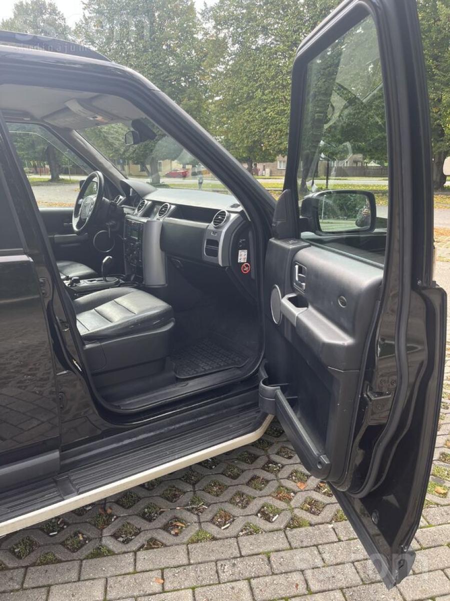 Melns Land Rover Discovery 2008 Ventspils, ar dzinēja tilpumu 2.70 L un nobraukumu 457 tūkst. km par 6900 €, foto 10 vietnē AUTOMOTO.COM.LV