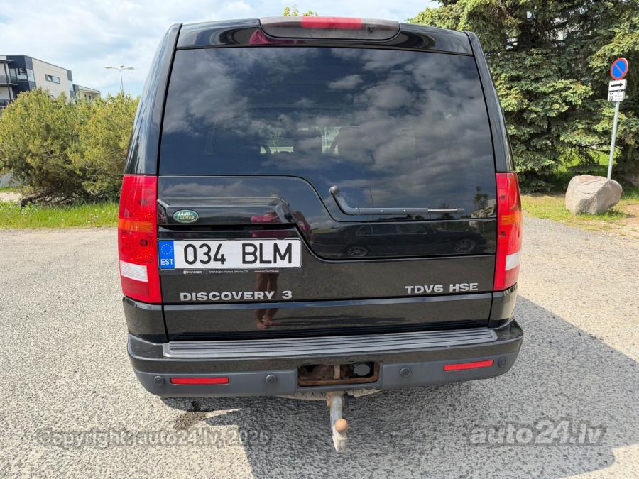 Black Land Rover Discovery 2009 in Tallinn, with an engine capacity of 2.70 L and mileage of 285 thousand km for 5500 €, photo 5 on AUTOMOTO.COM.LV