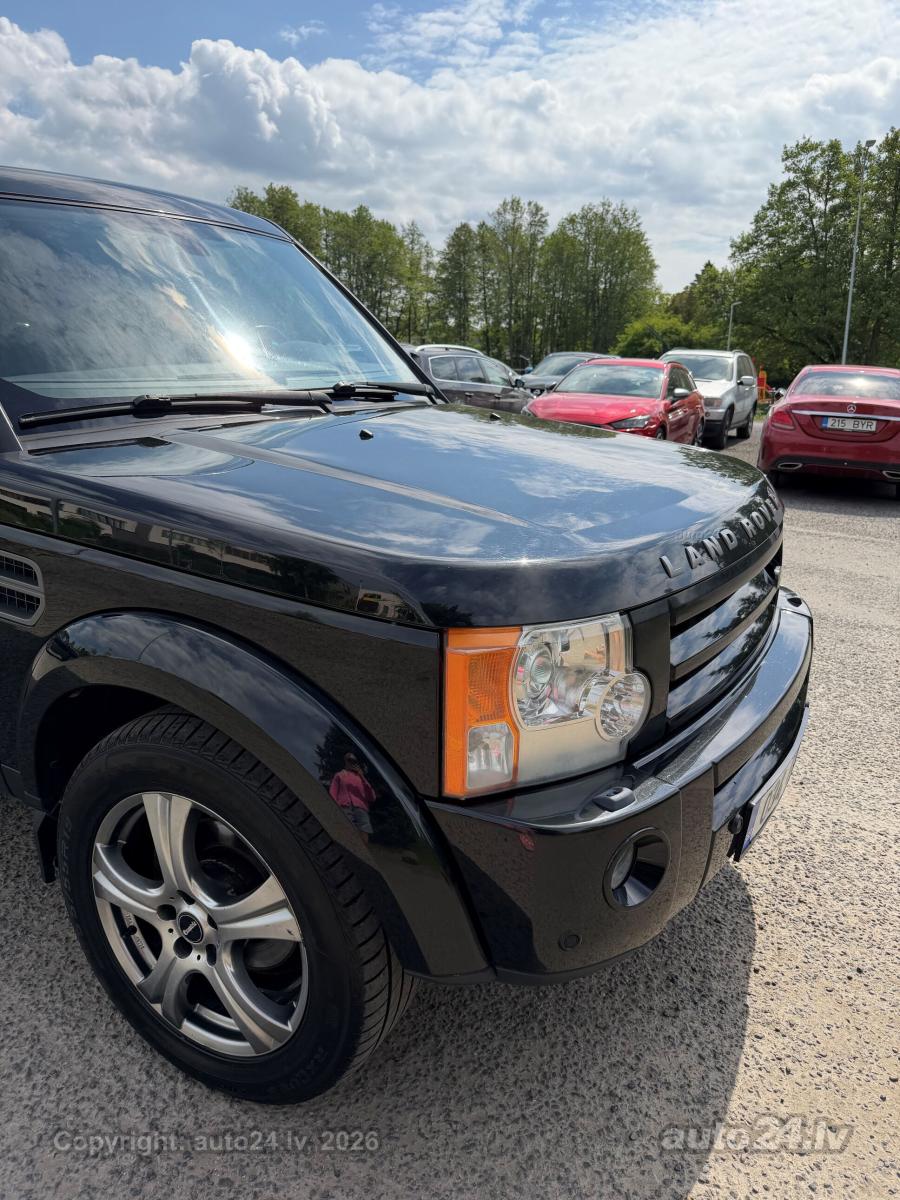 Black Land Rover Discovery 2009 in Tallinn, with an engine capacity of 2.70 L and mileage of 285 thousand km for 5500 €, photo 6 on AUTOMOTO.COM.LV