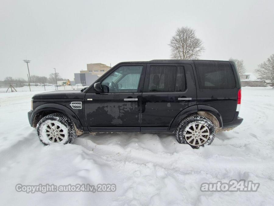 Black Land Rover Discovery 2010 in Rakvere, with an engine capacity of 2.70 L and mileage of 0 thousand km for 3550 €, photo 2 on AUTOMOTO.COM.LV