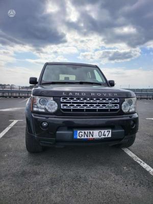Black Land Rover Discovery 2011 in Vilnius, with an engine capacity of 2.99 L and mileage of 240 thousand km for 8950 €, photo 3 on AUTOMOTO.COM.LV