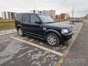 Black Land Rover Discovery 2011 in Jelgava, with an engine capacity of 3.00 L and mileage of 394 thousand km for 7500 €, photo  on AUTOMOTO.COM.LV