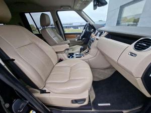 Black Land Rover Discovery 2011 in Vilnius, with an engine capacity of 2.99 L and mileage of 260 thousand km for 7500 €, photo 11 on AUTOMOTO.COM.LV