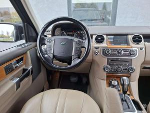 Black Land Rover Discovery 2011 in Vilnius, with an engine capacity of 2.99 L and mileage of 260 thousand km for 7500 €, photo 14 on AUTOMOTO.COM.LV