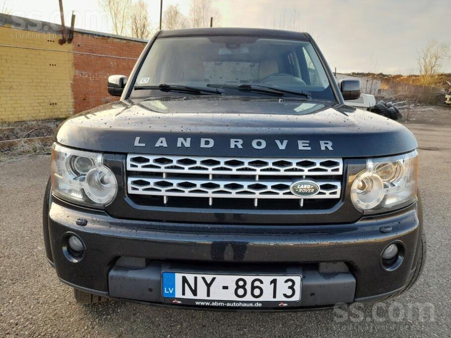 Melns Land Rover Discovery 2012 Talsi, ar dzinēja tilpumu 3.00 L un nobraukumu 206 tūkst. km par 9800 €, foto 6 vietnē AUTOMOTO.COM.LV
