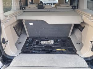 Melns Land Rover Discovery 2012 Talsi, ar dzinēja tilpumu 3.00 L un nobraukumu 206 tūkst. km par 9800 €, foto 10 vietnē AUTOMOTO.COM.LV