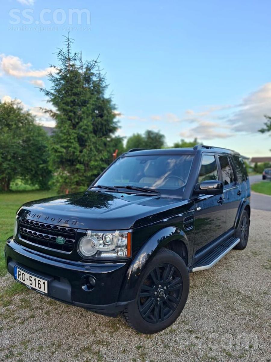Melns Land Rover Discovery 2012 Rīga, ar dzinēja tilpumu 3.00 L un nobraukumu 295 tūkst. km par 14000 €, foto 1 vietnē AUTOMOTO.COM.LV