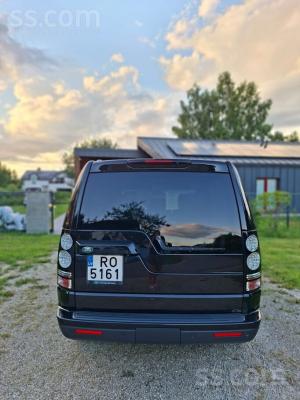 Melns Land Rover Discovery 2012 Rīga, ar dzinēja tilpumu 3.00 L un nobraukumu 295 tūkst. km par 14000 €, foto 5 vietnē AUTOMOTO.COM.LV