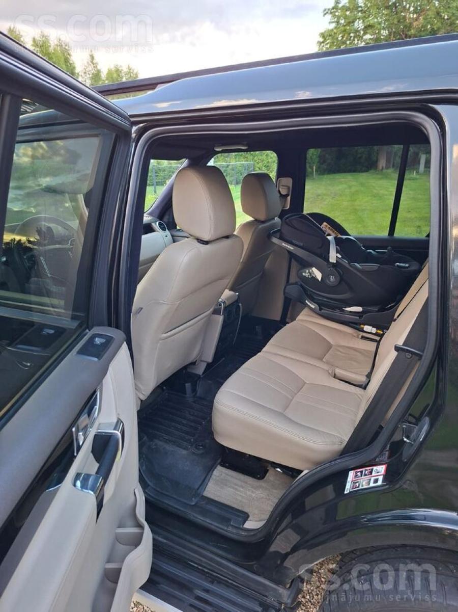 Melns Land Rover Discovery 2012 Rīga, ar dzinēja tilpumu 3.00 L un nobraukumu 295 tūkst. km par 14000 €, foto 9 vietnē AUTOMOTO.COM.LV