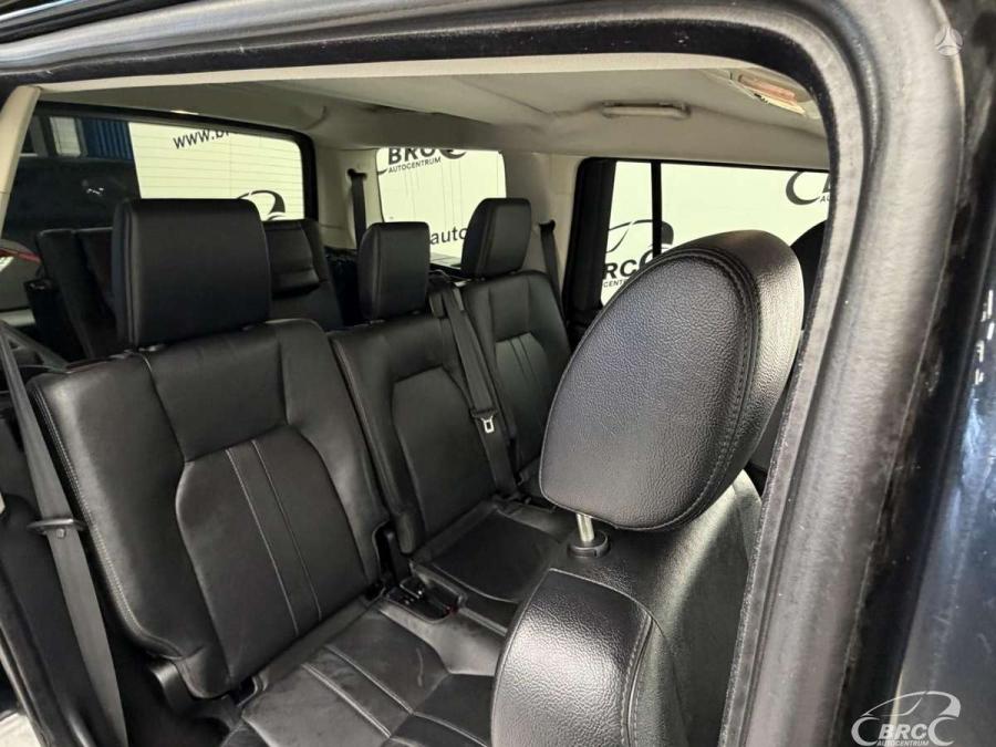 Melns Land Rover Discovery 2012 Viļņa, ar dzinēja tilpumu 2.99 L un nobraukumu 387 tūkst. km par 7300 €, foto 14 vietnē AUTOMOTO.COM.LV