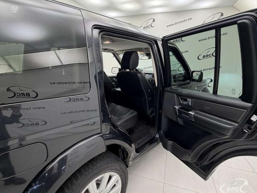Melns Land Rover Discovery 2012 Viļņa, ar dzinēja tilpumu 2.99 L un nobraukumu 387 tūkst. km par 7300 €, foto 16 vietnē AUTOMOTO.COM.LV