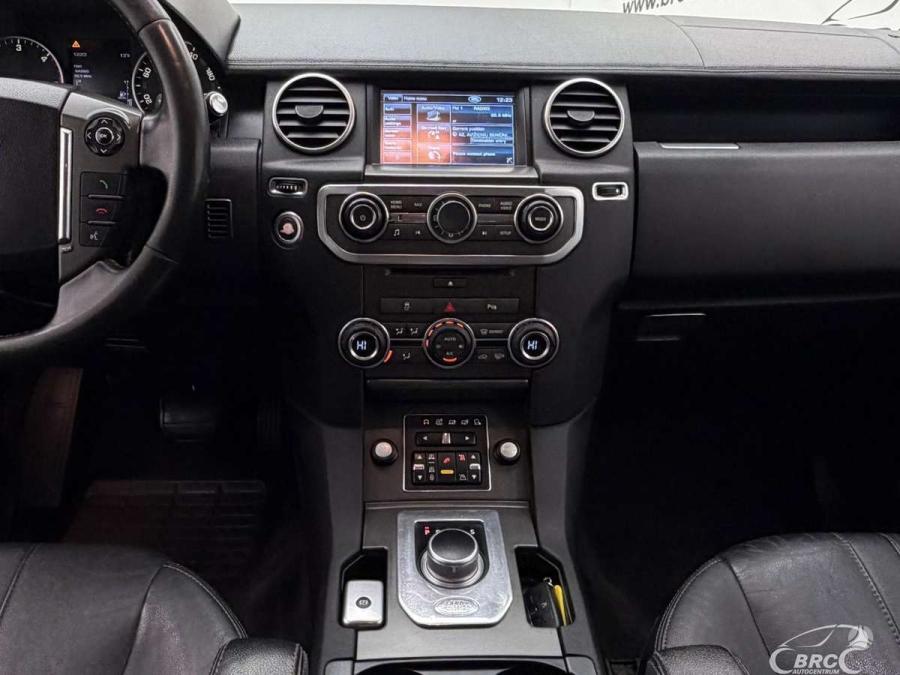 Melns Land Rover Discovery 2012 Viļņa, ar dzinēja tilpumu 2.99 L un nobraukumu 387 tūkst. km par 7300 €, foto 18 vietnē AUTOMOTO.COM.LV