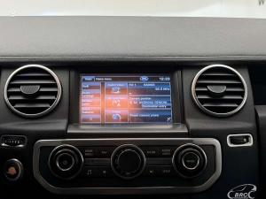 Melns Land Rover Discovery 2012 Viļņa, ar dzinēja tilpumu 2.99 L un nobraukumu 387 tūkst. km par 7300 €, foto 19 vietnē AUTOMOTO.COM.LV