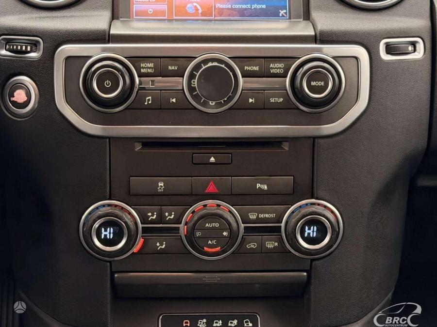 Melns Land Rover Discovery 2012 Viļņa, ar dzinēja tilpumu 2.99 L un nobraukumu 387 tūkst. km par 7300 €, foto 20 vietnē AUTOMOTO.COM.LV