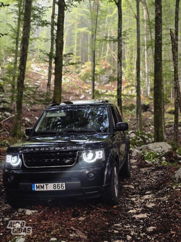 Black Land Rover Discovery 2013 in Kaunas, with an engine capacity of 3.00 L and mileage of 235 thousand km for 12500 €, photo 6 on AUTOMOTO.COM.LV