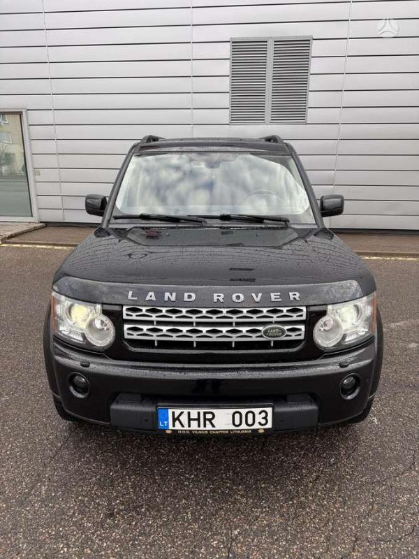Black Land Rover Discovery 2013 in Vilnius, with an engine capacity of 2.99 L and mileage of 387 thousand km for 9500 €, photo 2 on AUTOMOTO.COM.LV