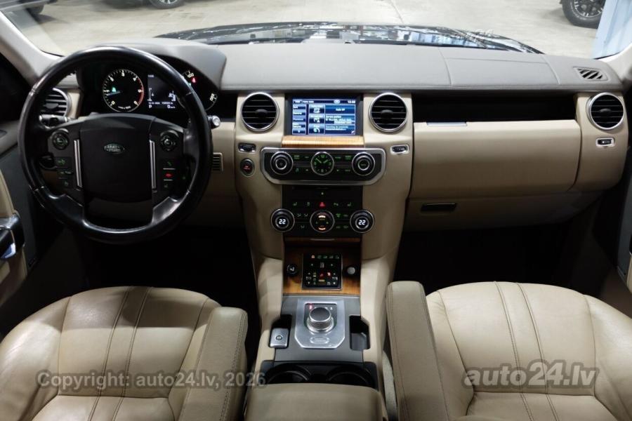 Melns Land Rover Discovery 2013 Tallina, ar dzinēja tilpumu 3.00 L un nobraukumu 206 tūkst. km par 12099 €, foto 8 vietnē AUTOMOTO.COM.LV