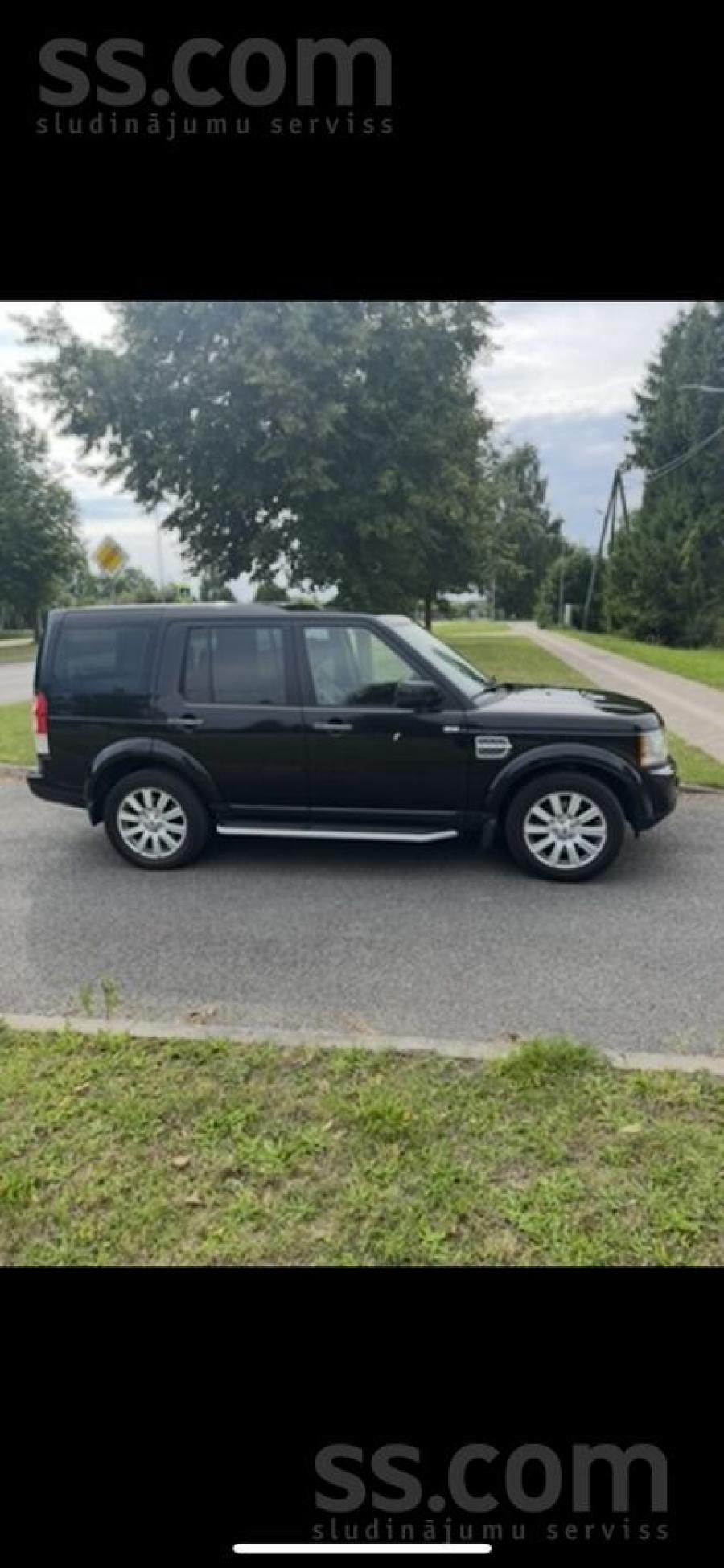 Black Land Rover Discovery 2013 in Jurmala, with an engine capacity of 3.00 L and mileage of 310 thousand km for 8000 €, photo 1 on AUTOMOTO.COM.LV