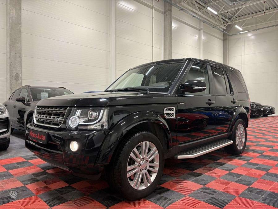 Black Land Rover Discovery 2014 in Vilnius, with an engine capacity of 3.00 L and mileage of 190 thousand km for 13000 €, photo 1 on AUTOMOTO.COM.LV