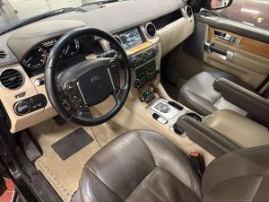 Black Land Rover Discovery 2014 in Vilnius, with an engine capacity of 3.00 L and mileage of 190 thousand km for 13000 €, photo 12 on AUTOMOTO.COM.LV