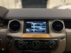 Black Land Rover Discovery 2014 in Vilnius, with an engine capacity of 3.00 L and mileage of 190 thousand km for 13000 €, photo 26 on AUTOMOTO.COM.LV