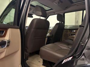 Black Land Rover Discovery 2014 in Vilnius, with an engine capacity of 3.00 L and mileage of 190 thousand km for 13000 €, photo 27 on AUTOMOTO.COM.LV