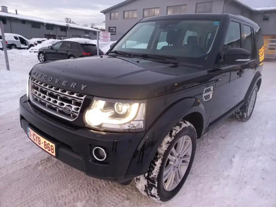 Melns Land Rover Discovery 2015 Rīga, ar dzinēja tilpumu 3.00 L un nobraukumu 250 tūkst. km par 12990 €, foto 1 vietnē AUTOMOTO.COM.LV