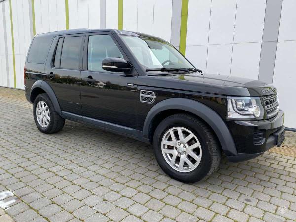 Ленд Ровер Дискавери 2015 в Расейняй на AUTOMOTO.COM.LV Черный Ленд Ровер Дискавери 2015 в Расейняй, объемом двигателя 3.00 л и пробегом 408 тыс. км за 8900 €, фото 8 на AUTOMOTO.COM.LV