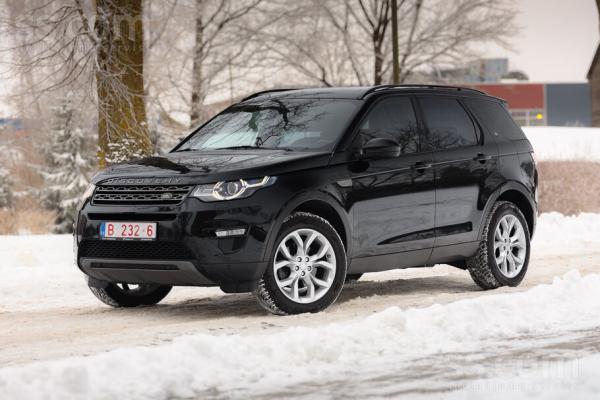 Melns Land Rover Discovery 2016 Jelgava, ar dzinēja tilpumu 2.00 L un nobraukumu 196 tūkst. km par 12690 €, foto 2 vietnē AUTOMOTO.COM.LV
