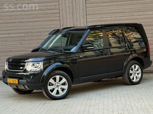Melns Land Rover Discovery 2016 Jelgava, ar dzinēja tilpumu 3.00 L un nobraukumu 243 tūkst. km par 16500 €, foto 8 vietnē AUTOMOTO.COM.LV