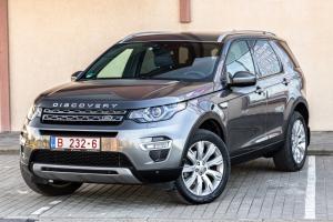 Melns Land Rover Discovery 2016 Rīga, ar dzinēja tilpumu 2.00 L un nobraukumu 196 tūkst. km par 13990 €, foto 3 vietnē AUTOMOTO.COM.LV