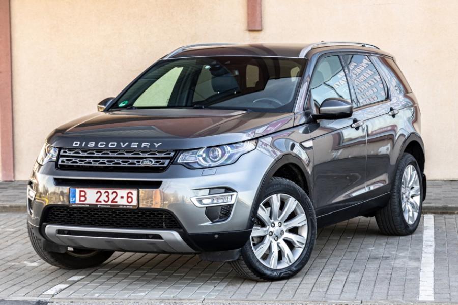 Melns Land Rover Discovery 2016 Rīga, ar dzinēja tilpumu 2.00 L un nobraukumu 196 tūkst. km par 13990 €, foto 3 vietnē AUTOMOTO.COM.LV