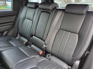 Melns Land Rover Discovery 2016 Rīga, ar dzinēja tilpumu 2.00 L un nobraukumu 196 tūkst. km par 13990 €, foto 10 vietnē AUTOMOTO.COM.LV
