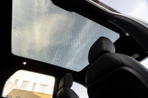 Melns Land Rover Discovery 2016 Rīga, ar dzinēja tilpumu 2.00 L un nobraukumu 196 tūkst. km par 13990 €, foto 11 vietnē AUTOMOTO.COM.LV