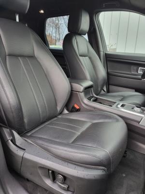 Melns Land Rover Discovery 2016 Rīga, ar dzinēja tilpumu 2.00 L un nobraukumu 196 tūkst. km par 13990 €, foto 29 vietnē AUTOMOTO.COM.LV
