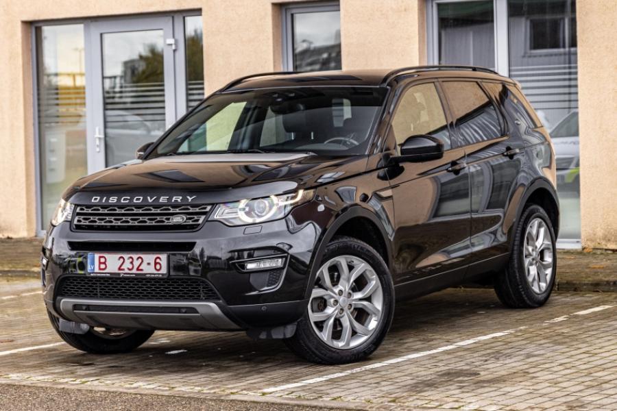 Melns Land Rover Discovery 2016 Rīga, ar dzinēja tilpumu 2.00 L un nobraukumu 196 tūkst. km par 13990 €, foto 47 vietnē AUTOMOTO.COM.LV
