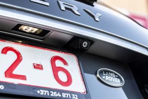 Melns Land Rover Discovery 2016 Rīga, ar dzinēja tilpumu 2.00 L un nobraukumu 196 tūkst. km par 13990 €, foto 74 vietnē AUTOMOTO.COM.LV