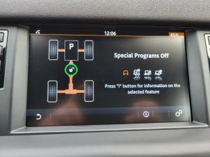 Melns Land Rover Discovery 2016 Rīga, ar dzinēja tilpumu 2.00 L un nobraukumu 196 tūkst. km par 13990 €, foto 78 vietnē AUTOMOTO.COM.LV